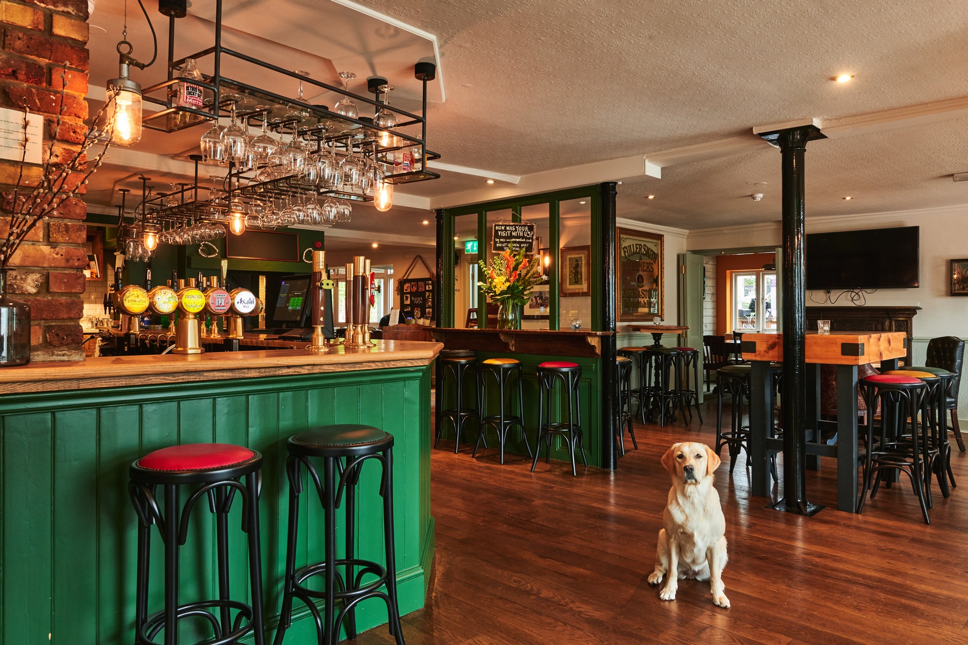 The Prince Blucher - Fuller's Pub and Restaurant in Twickenham